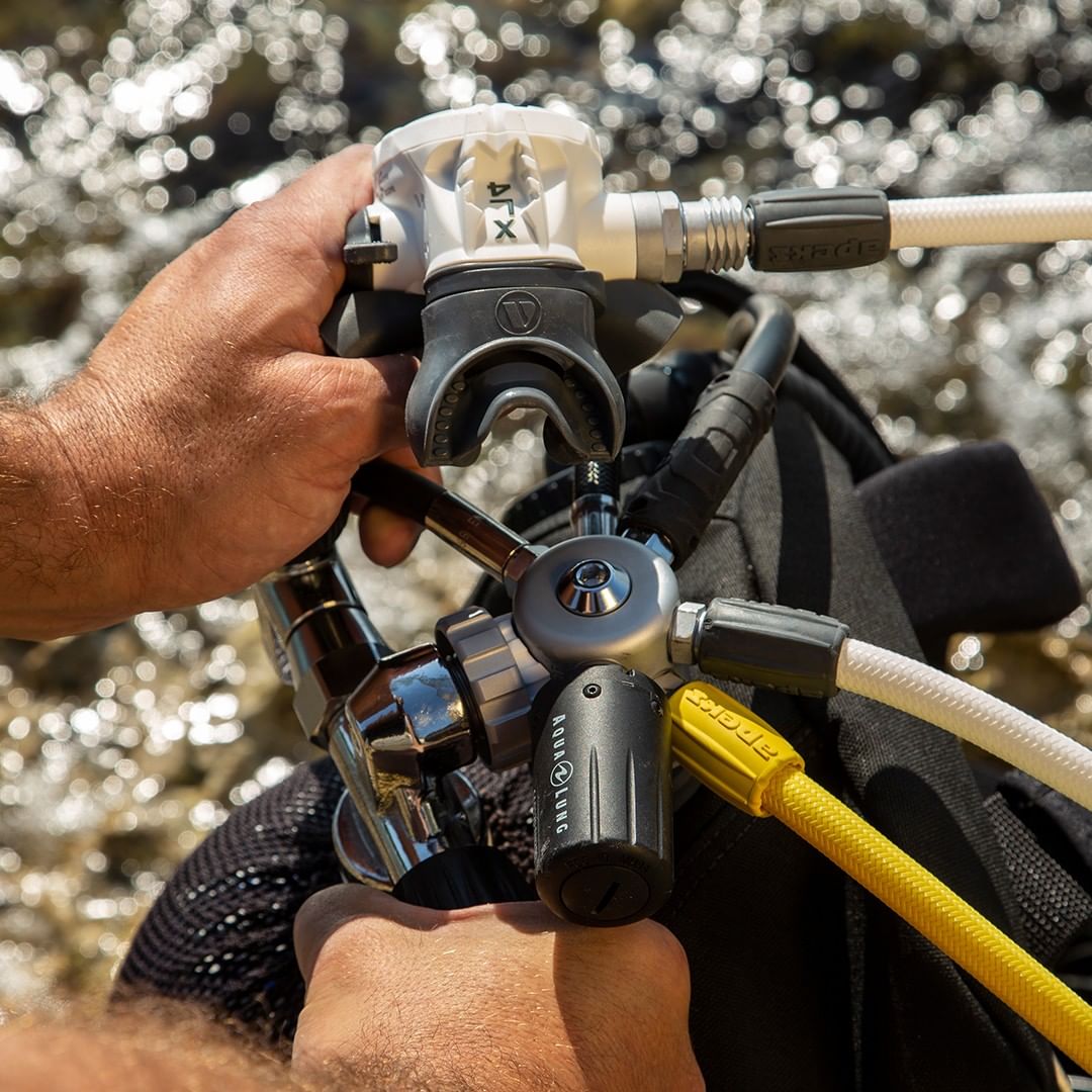 Scuba Diving Hoses | Top Brands Available At Aquanauts